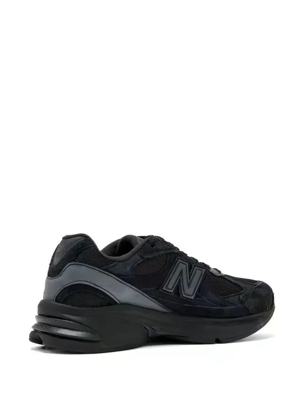 NEW BALANCE 2010 Logo Sneakers - Black
