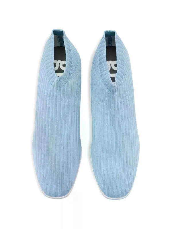 GROUNDS Ribbed Sneakers