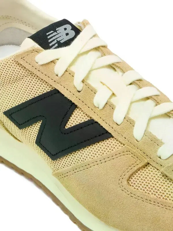 NEW BALANCE 471 Panelled Sneakers - Neutrals