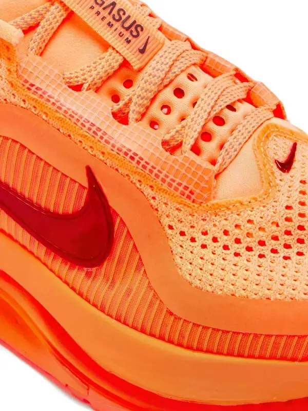 Nike Pegasus Premium Perforated Sneakers - Orange