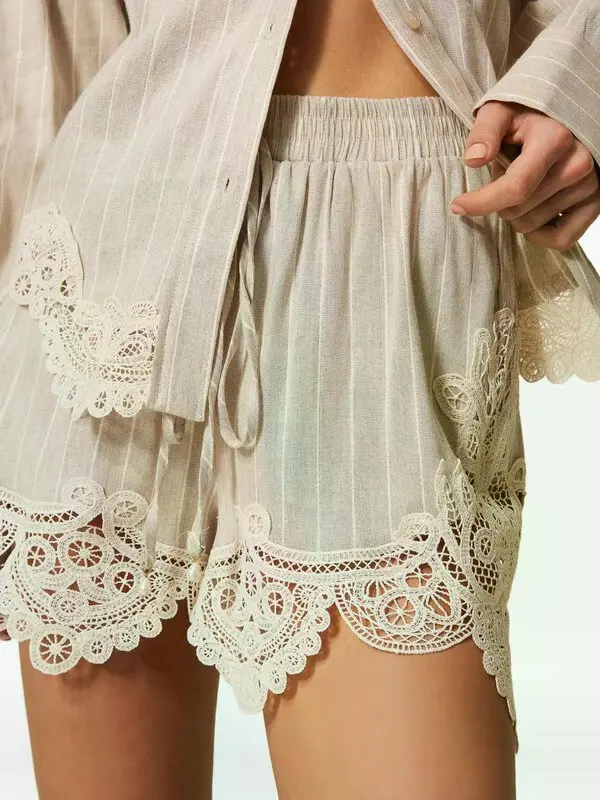 TWINSET Linen Blend Jacquard Shorts With Lace Hem - Neutrals