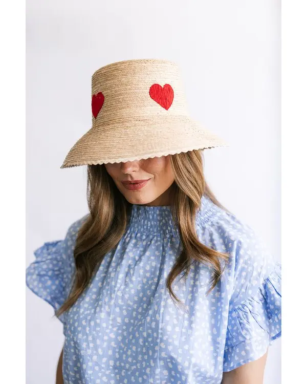 SUNSHINE TIENDA Heart Palm Straw Bucket Hat