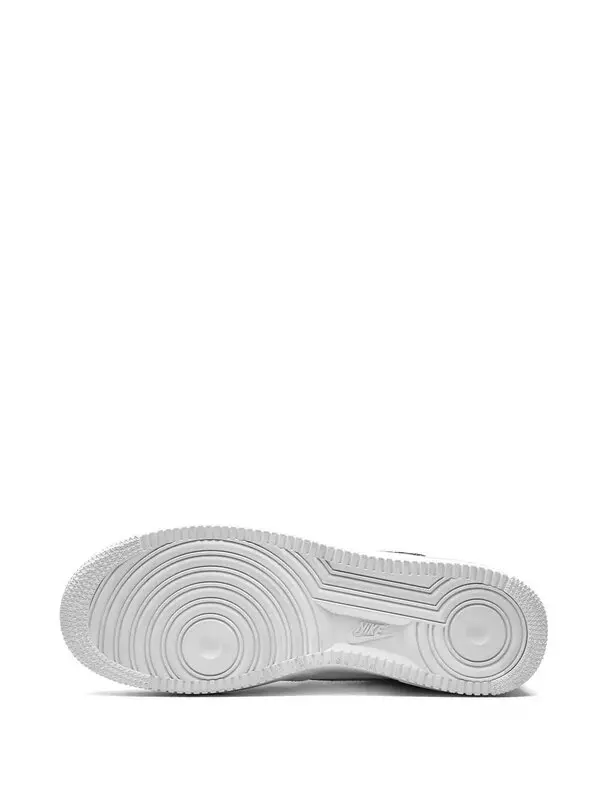 Nike Air Force 1 '07 Lv8 Sneakers - White