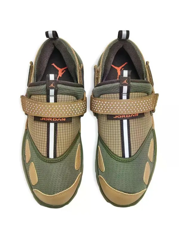 Nike Jordan Trunner Lx Sneakers