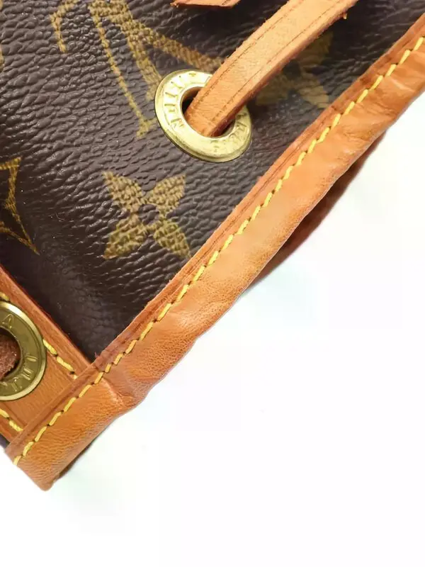 LOUIS VUITTON 2001 Petit Noé Monogram Shoulder Bag