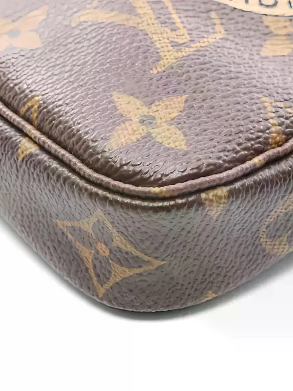 LOUIS VUITTON 2008 Mini Pochette Accessoires - Brown