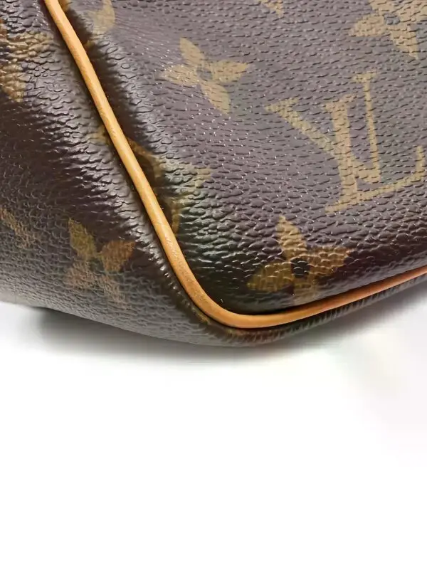 LOUIS VUITTON 2005 Batignolles Monogram Handbag
