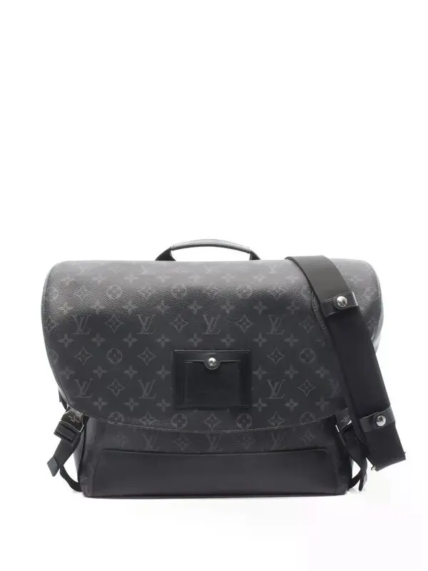LOUIS VUITTON 2017 Mm Messenger Voyager Shoulder Bag - Grey