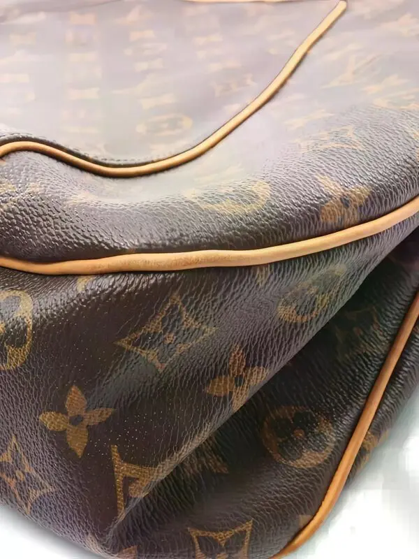 LOUIS VUITTON 2011 Galliera Pm Monogram Shoulder Bag