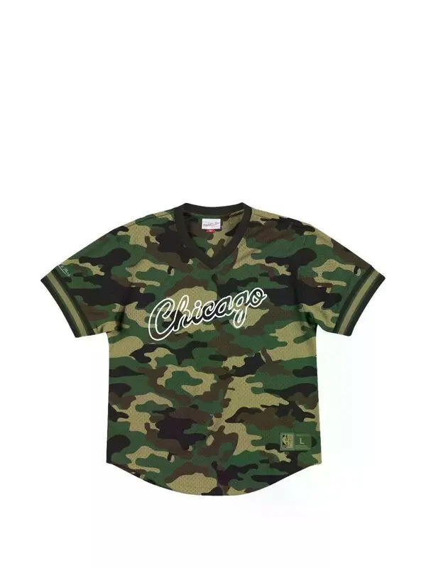 Mitchell & Ness Camo V-neck T-shirt
