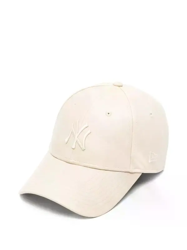 New Era 9forty Logo-embroidered Baseball Hat - Neutrals