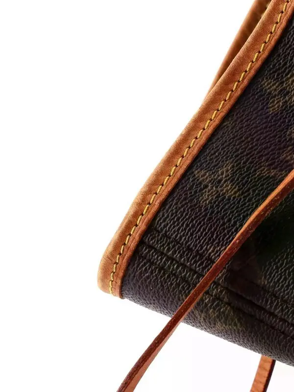 LOUIS VUITTON Neverfull Monogram Canvas Gm Tote Bag - Brown
