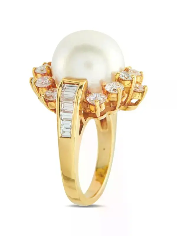 LB EXCLUSIVE 18k Yellow Diamond And Pearl Ring