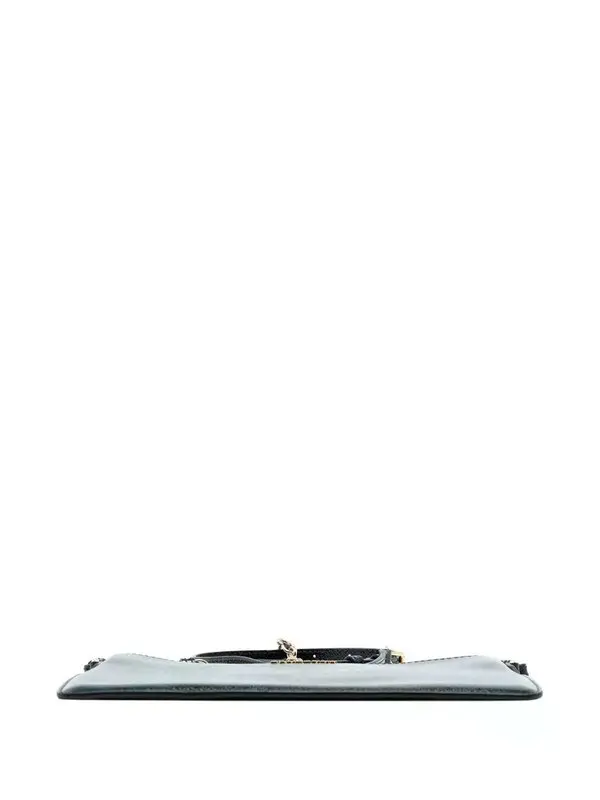 Burberry 2000-2017 Grained Leather Peyton Crossbody Bag