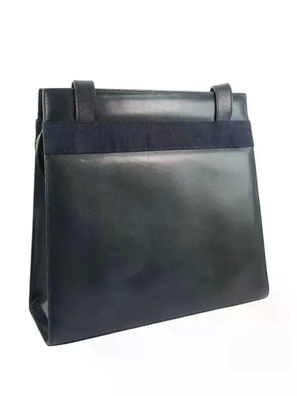 FERRAGAMO 2010-2026 Leather Vara Bow Shoulder Bag