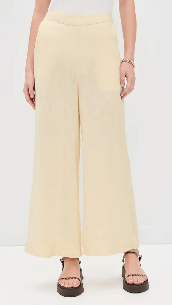 Free People Sightseer Linen Set