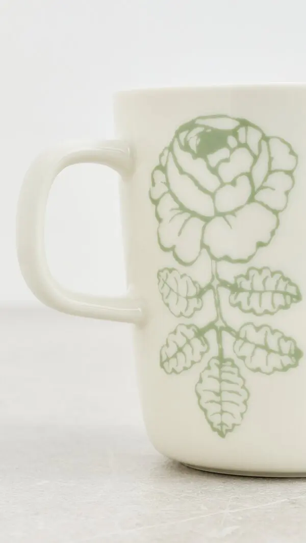 Marimekko Oiva Vihkiruusu Mug