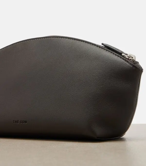 THE ROW Melinda Leather Clutch - Brown