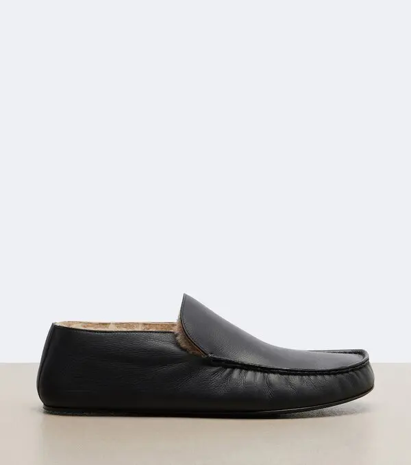 THE ROW Leo Shearling-lined Leather Loafers - Black