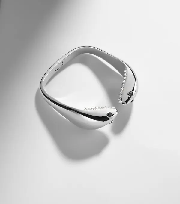 Yvonne Léon Requin Bangle With Diamonds