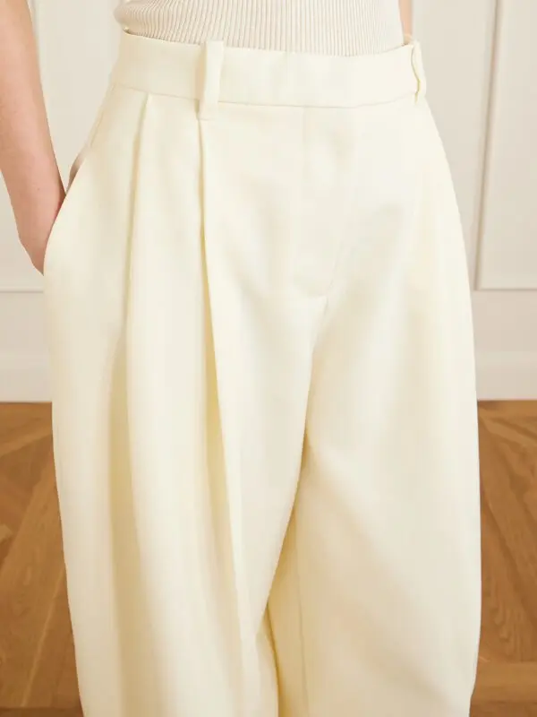 Jacquemus D'homme Pleated Wool Tapered Pants