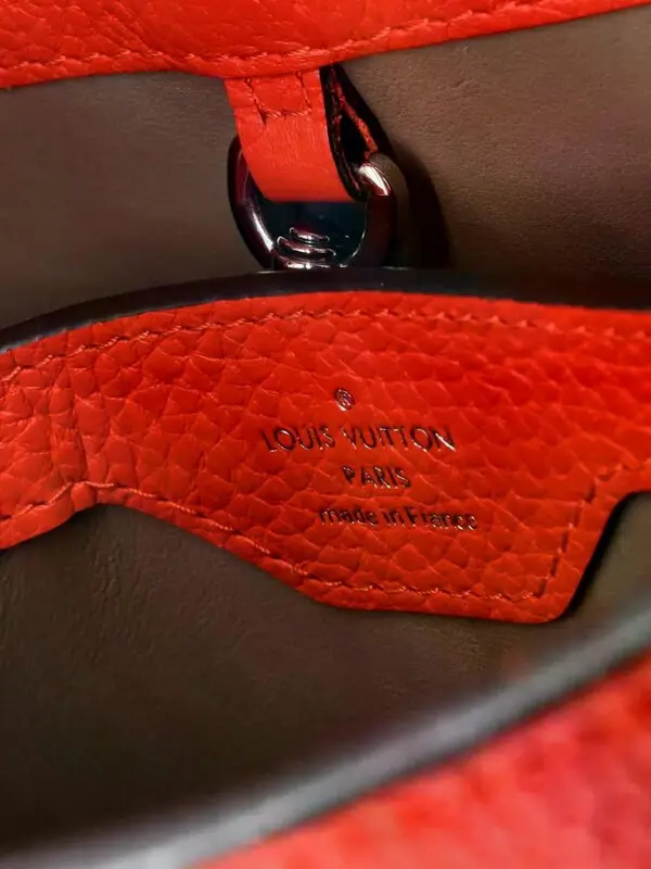 LOUIS VUITTON Capucines Bb Satchel - Red
