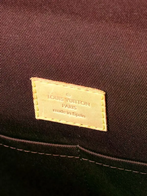 LOUIS VUITTON Cluny Top Handle Monogram Canvas Mm - Brown