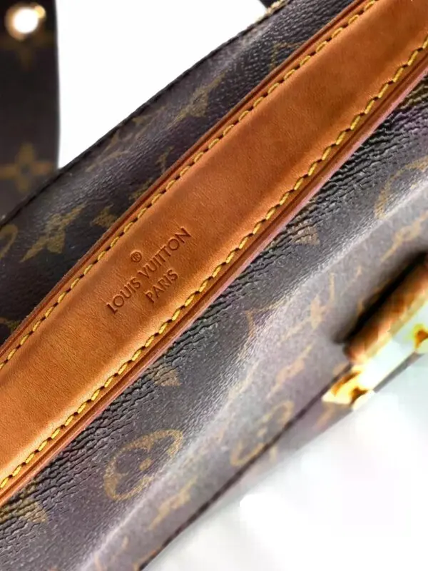 LOUIS VUITTON Pochette Metis Monogram Canvas Crossbody Bag - Brown
