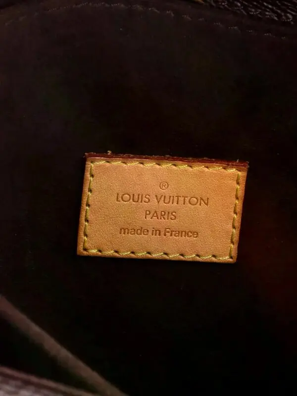 LOUIS VUITTON Pochette Metis Monogram Canvas Crossbody Bag - Brown