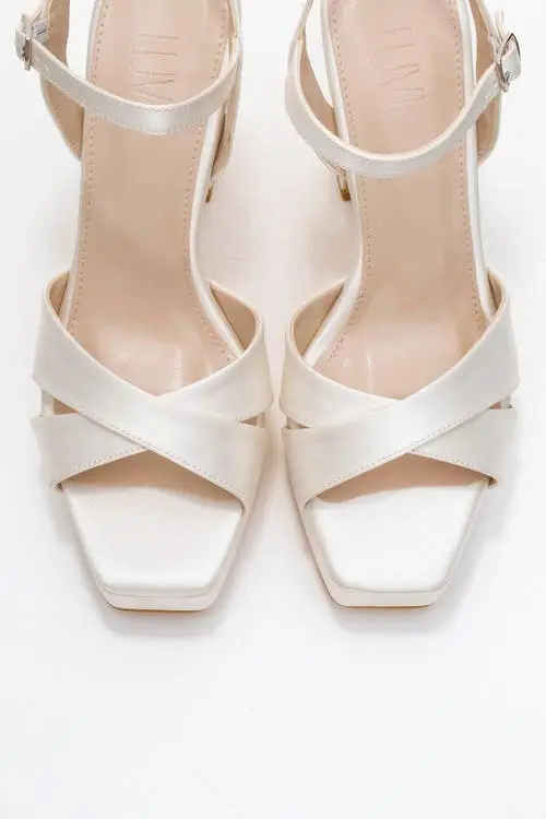 PROLOGUE SHOES Yulia Cross-strap Platform Heel Sandal - Ivory Satin