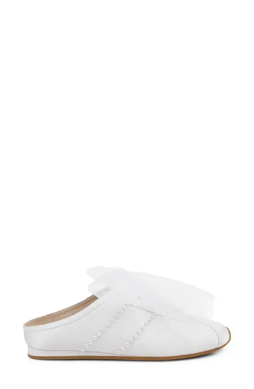 Badgley Mischka Willy Mule Sneaker - White Crepe