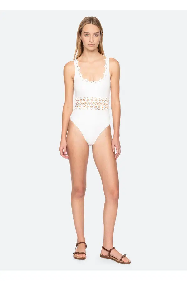 Sea Leila One Piece - White
