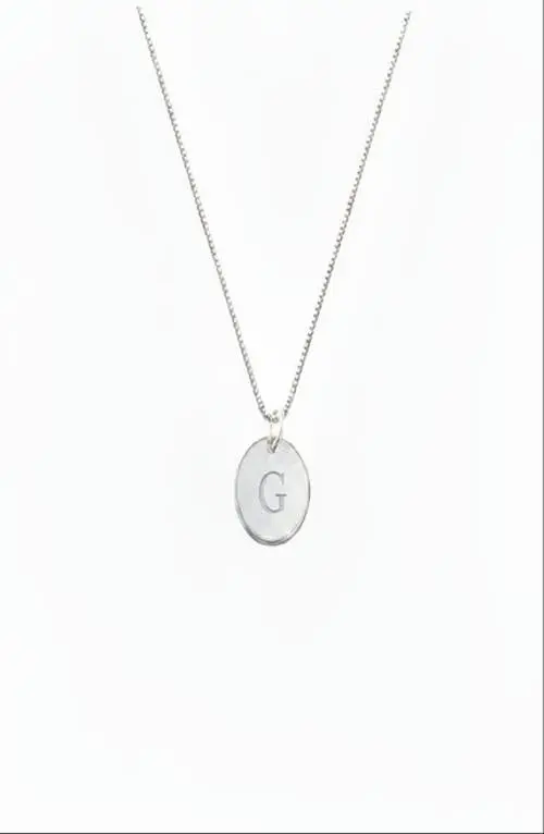 OAK & LUNA Willow Initial Disc Necklace - Letter G
