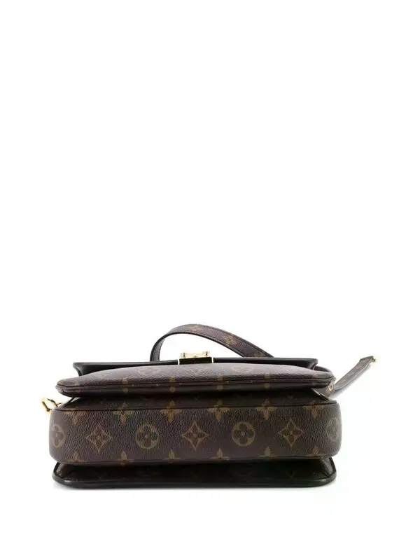 LOUIS VUITTON Pochette Metis Monogram Canvas - Brown