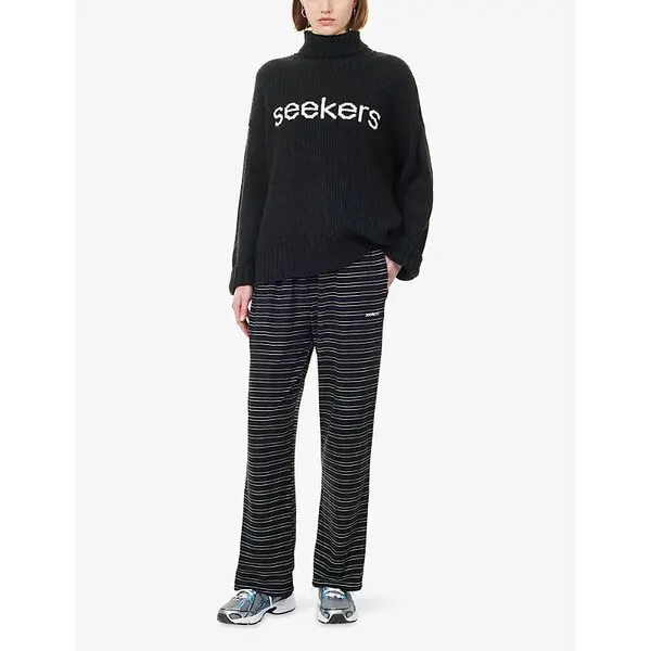 SISTERS & SEEKERS Logo-print Knitted Jumper
