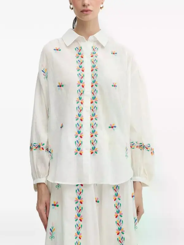 LA PETITE FRANÇAISE Embroidered Shirt