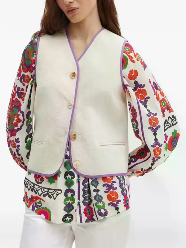 LA PETITE FRANÇAISE Buttoned V-neck Waistcoat
