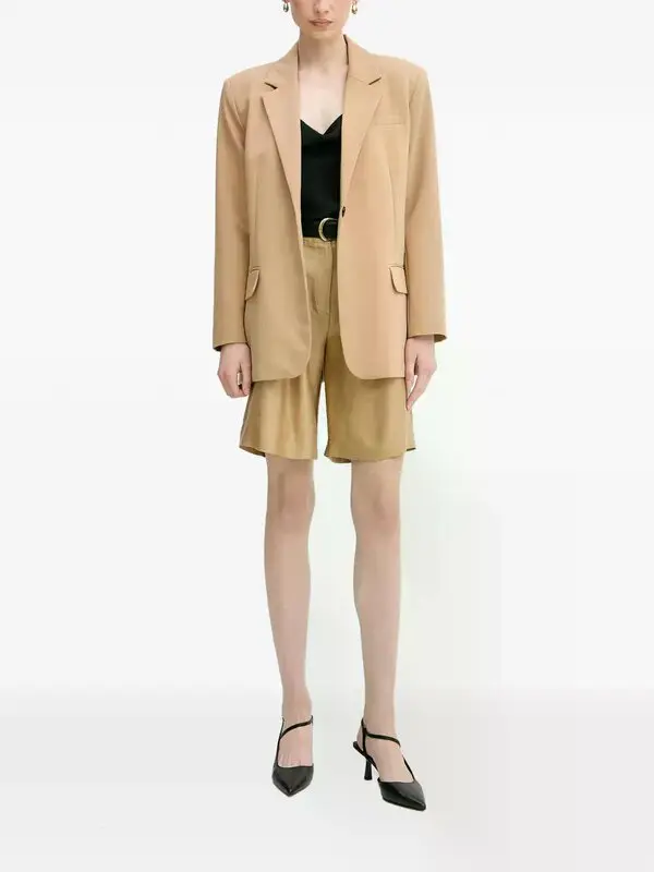 LA PETITE FRANÇAISE Pleated Tailored Shorts