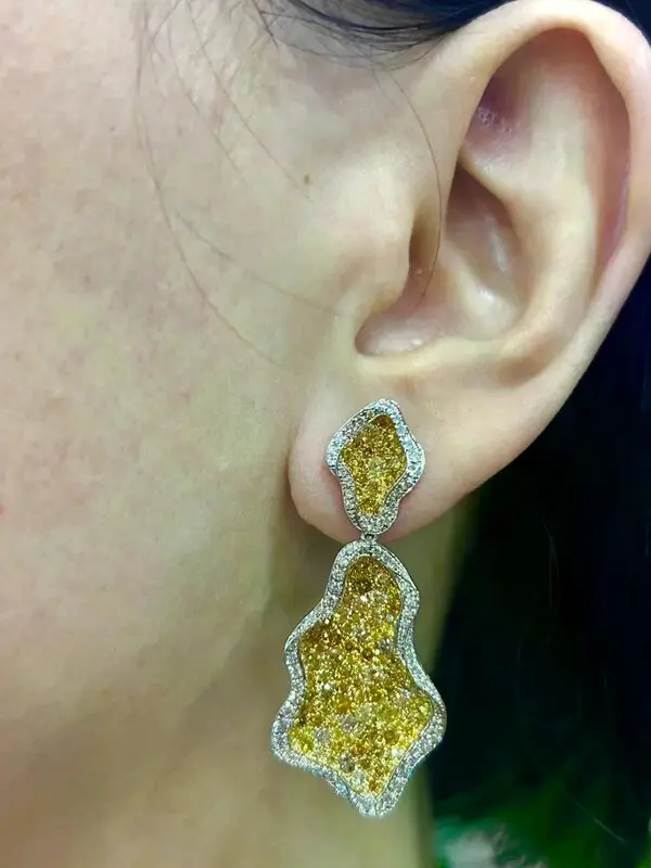 HYT JEWELRY Asymmetric Diamond Drop Earrings