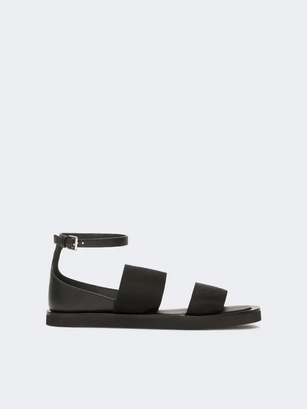 Max Mara Flat Leather Sandals
