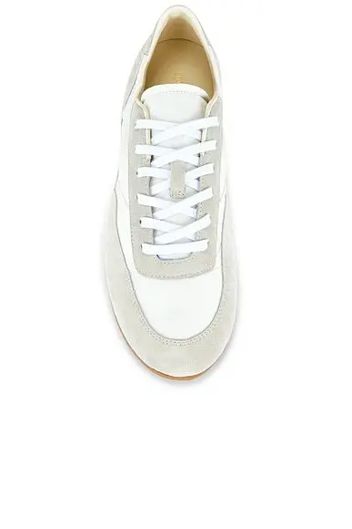 COMMON PROJECTS Minimal Runner Sneaker