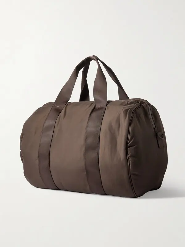 SKIMS Puffer Gym Bag