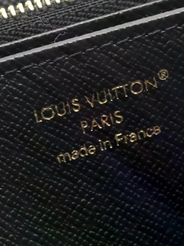 LOUIS VUITTON 2021-2025 Monogram Reverse Zippy Wallet Long Wallets