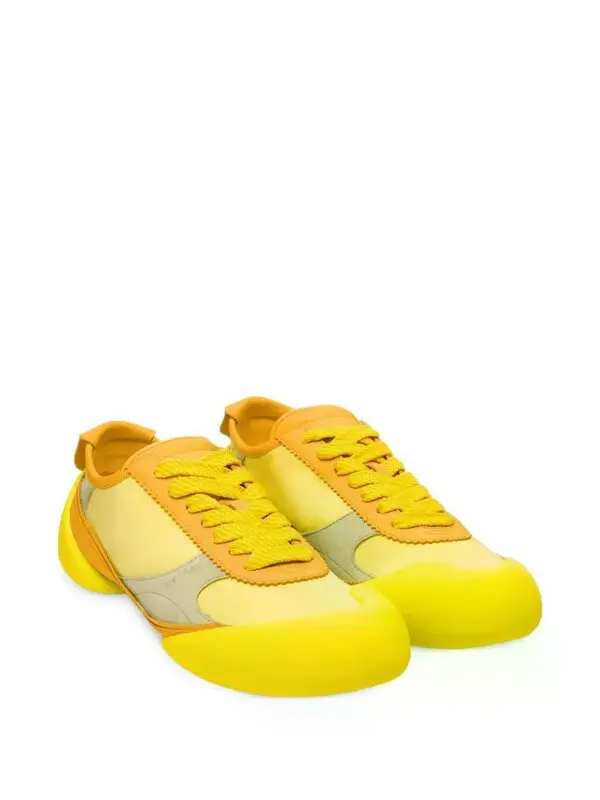 Alexander McQueen Panelled Lace-up Sneakers - Yellow
