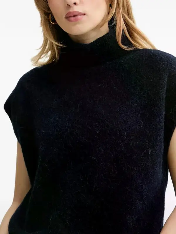 GESTUZ Knitted High-neck Vest