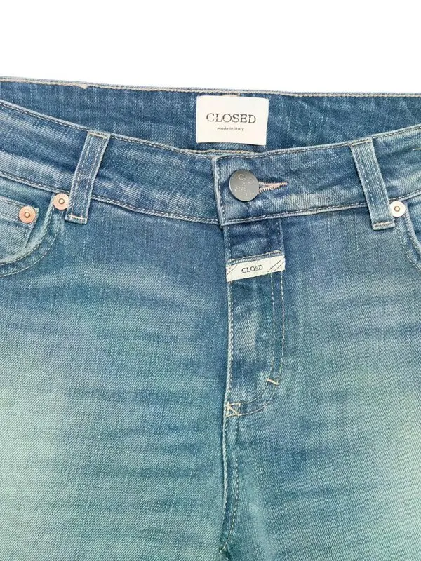 Closed Buttoned Denim Jeans