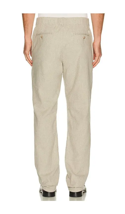 Marine Layer Saturday Houndstooth Chino Pants In . Also - Cream