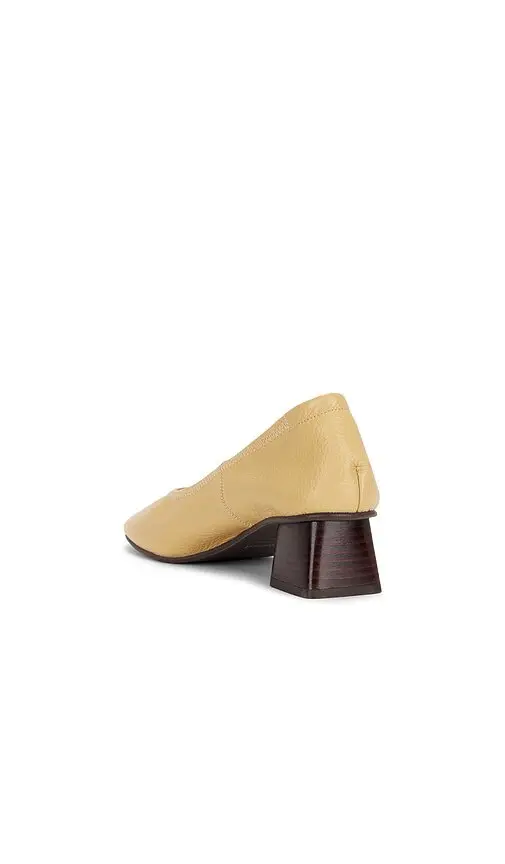 FLATTERED Zac Block Heel Pumps