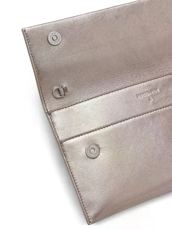 Patrizia Pepe Fly-appliqué Chain Clutch - Silver