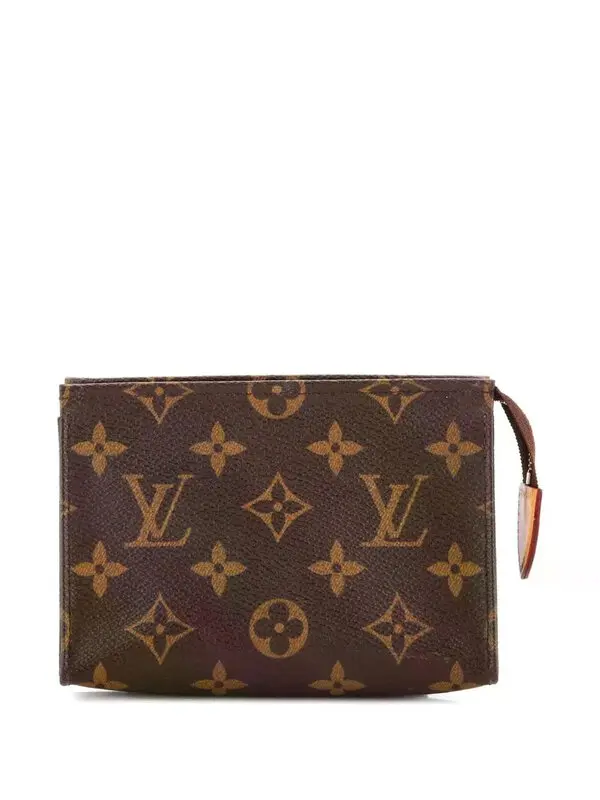 LOUIS VUITTON Toiletry 15 Monogram Pouch - Brown